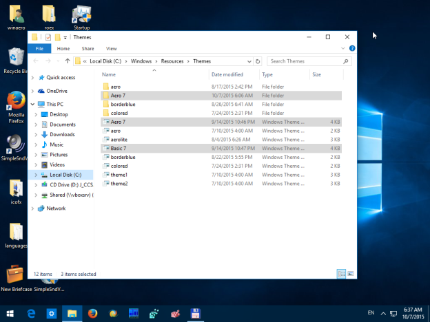 Get Windows 7 theme for Windows 10