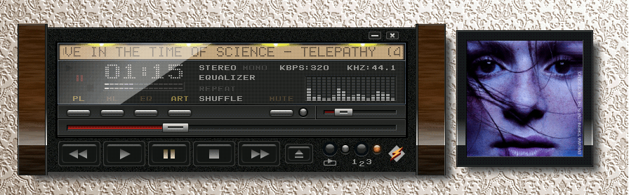 Quinto Black CT 1.1 is out – a nice modern skin for Winamp